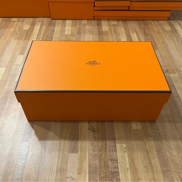 Hermes | Storage & Organization | Hermes Empty Gift Box Storage ...